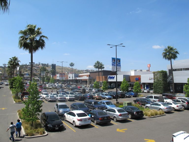 Inicio - Plaza Las Brisas